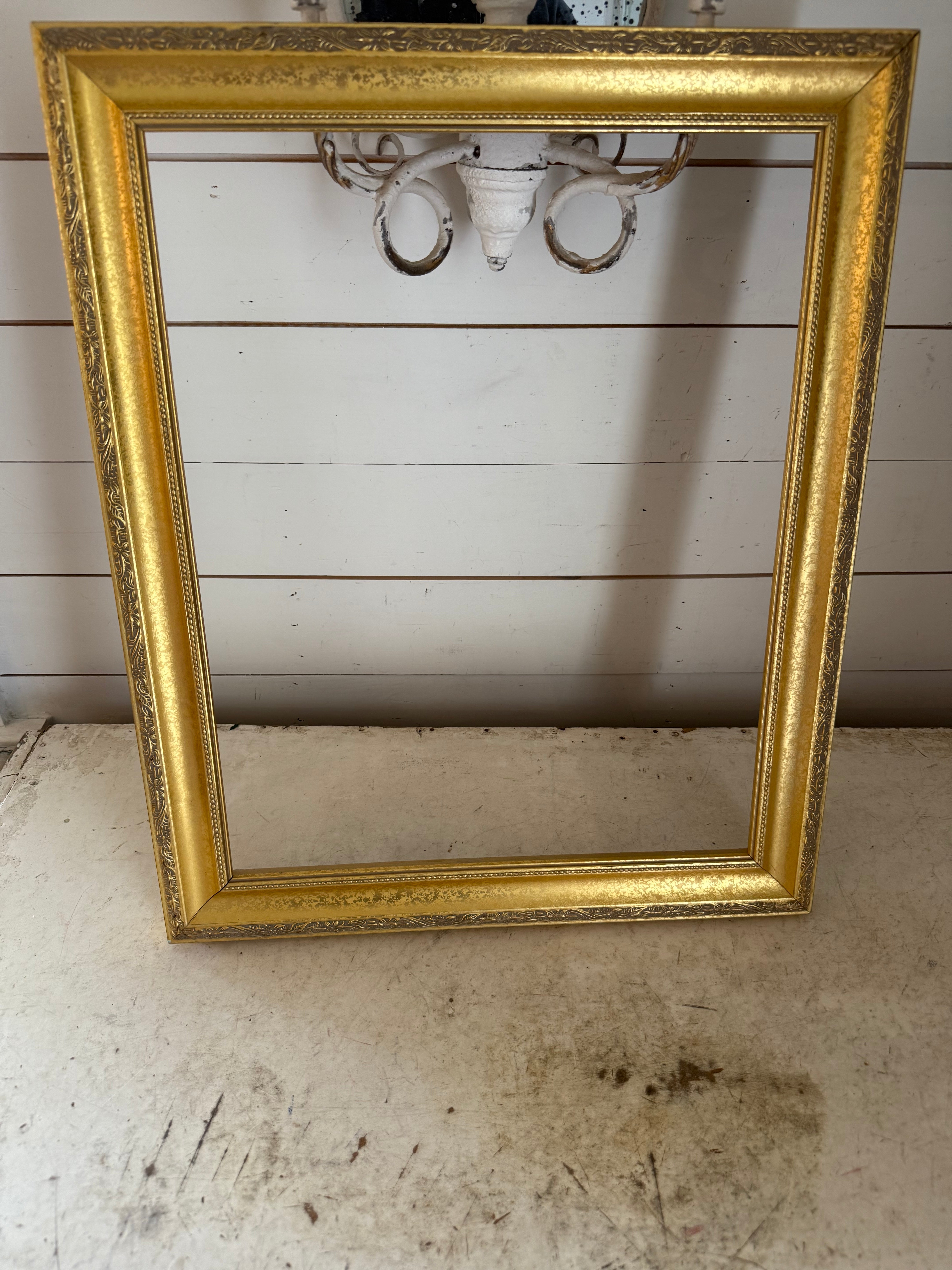 Oversized Gold Frame will get art – Jami Ray Vintage